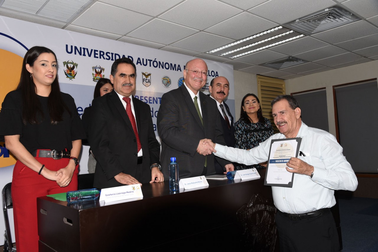 Título de página. Máximo de 60-70 caracteres