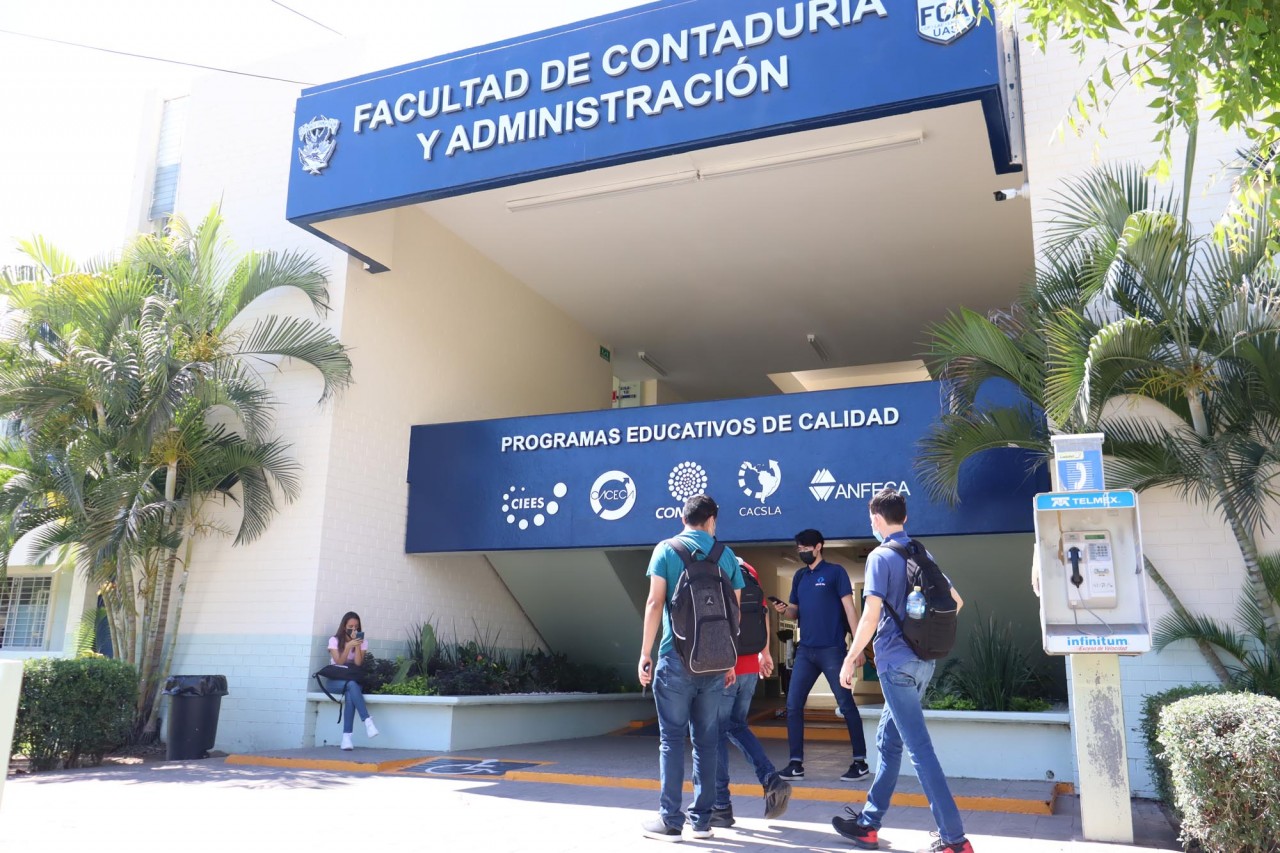 Título de página. Máximo de 60-70 caracteres