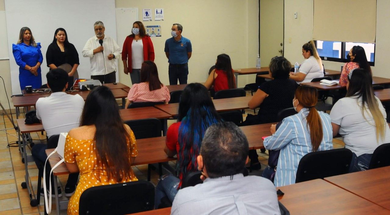 Título de página. Máximo de 60-70 caracteres